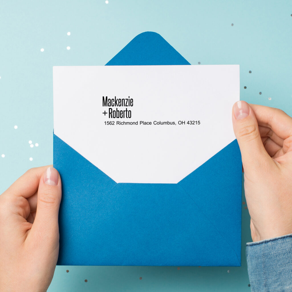 Roberto - 2712 | Designs